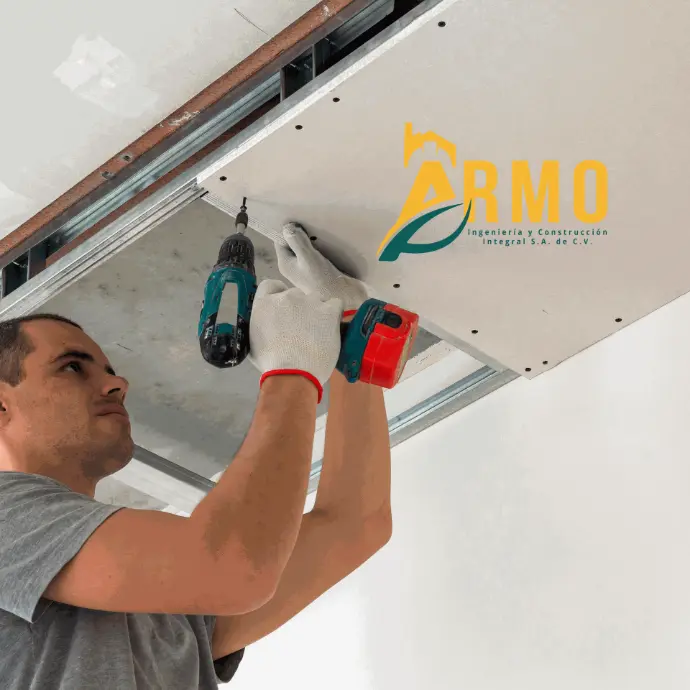 Tablaroca y Plafones: Instalación de Muros y Falsos Plafones con Acabados Modernos